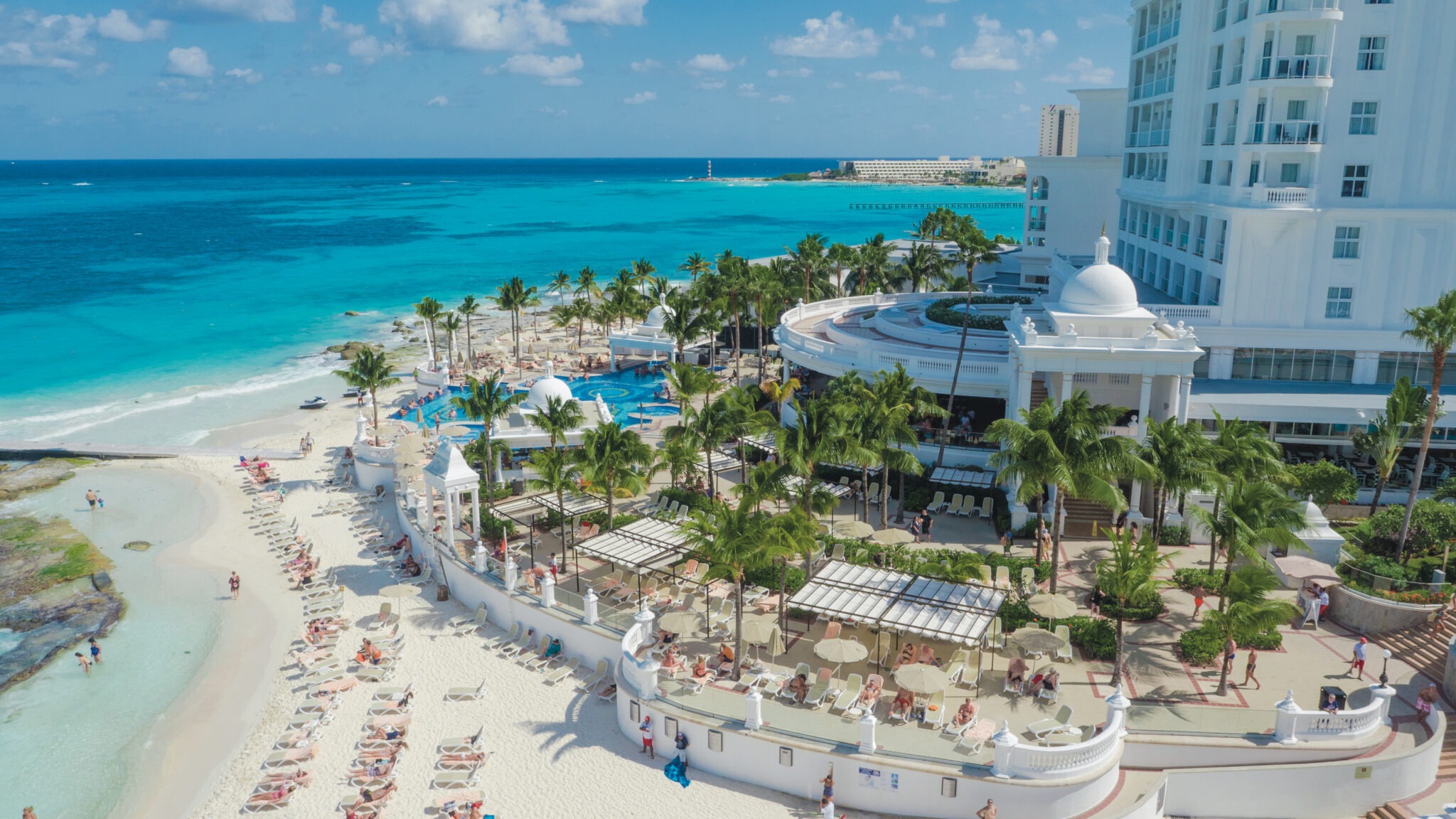 Vacation Travel Agents | Fox World Travel